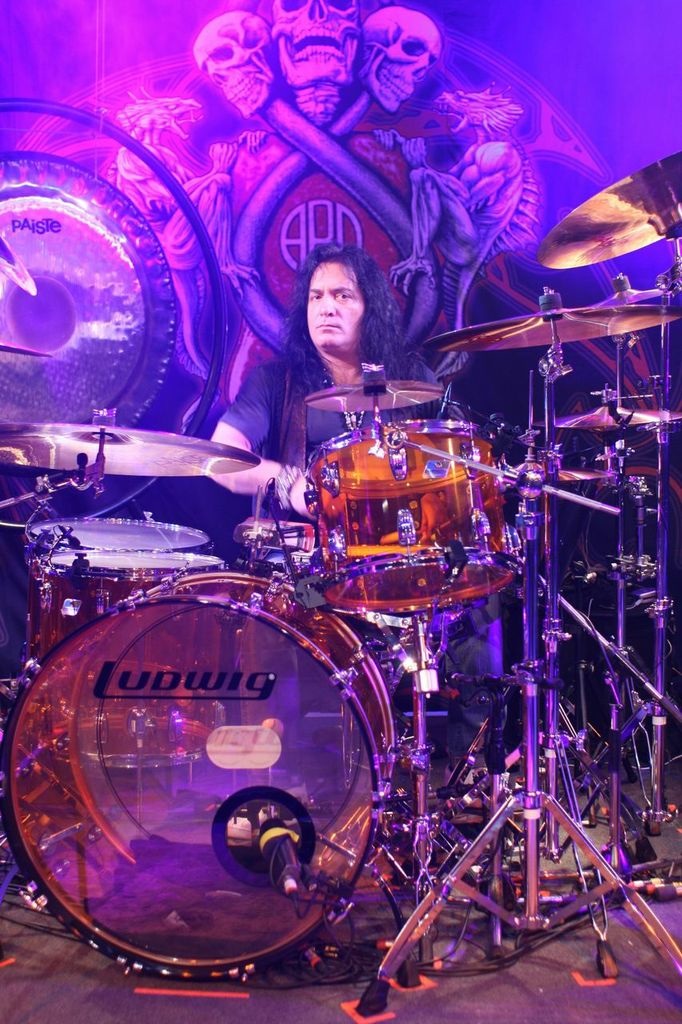 Ludwig Drums :: Bobby Rondinelli